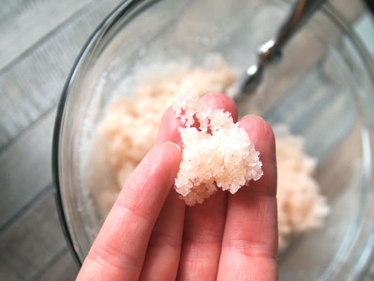 The Best DIY Salt Scrub Recipe – with Himalayan Salt and Essential Oils ...