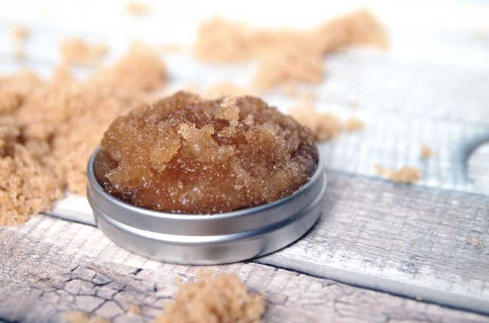 Easy DIY Brown Sugar Lip Scrub with Coconut Oil for Kissable Lips