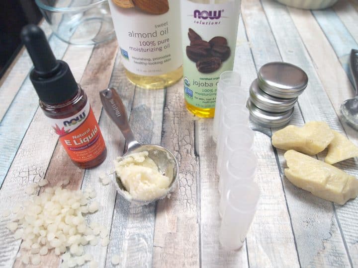 How to Make Lip Balm: The Best Lip Balm Recipe