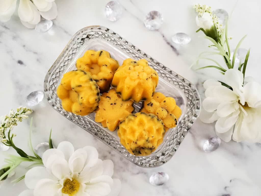 Easy DIY Bath Melt Recipe with Lavender and Shea Butter | Eco Living Mama