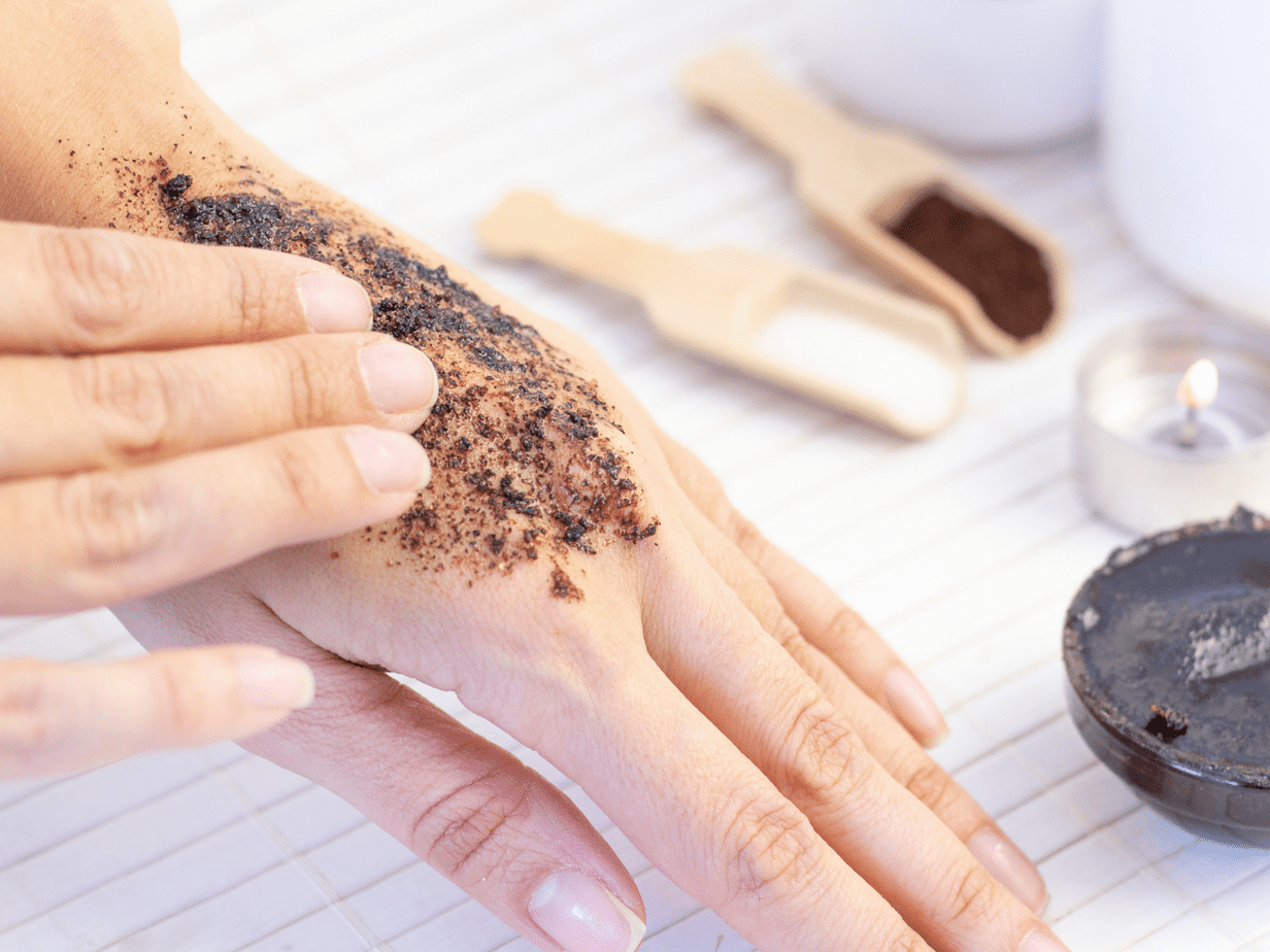 18 Delectable DIY Sugar Scrub Recipes for Soft, Glowing Skin | Eco ...